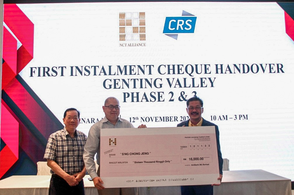 Genting Valley Phase 2&3 Cheque Handover